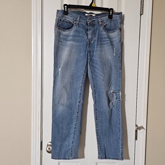 Levi's | Jeans | Levis Distressed Capris Boyfriend Jeans 3x265 | Poshmark